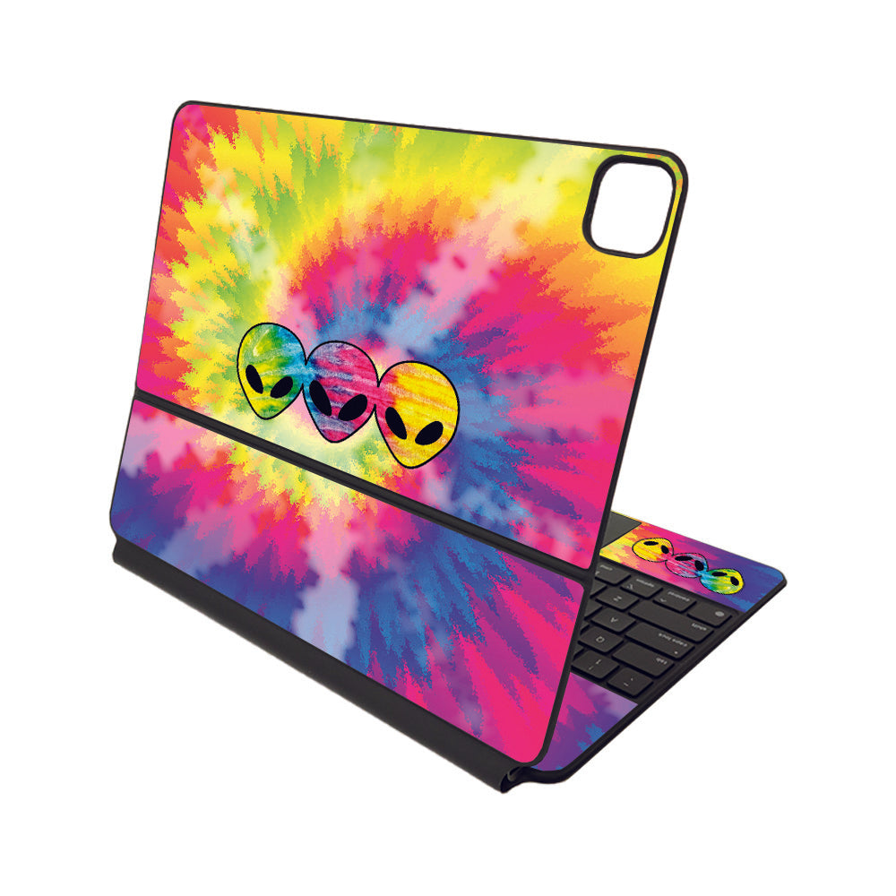 Groovy Aliens Skin For Apple Magic Keyboard for iPad Pro 12.9" (3rd-6th ...